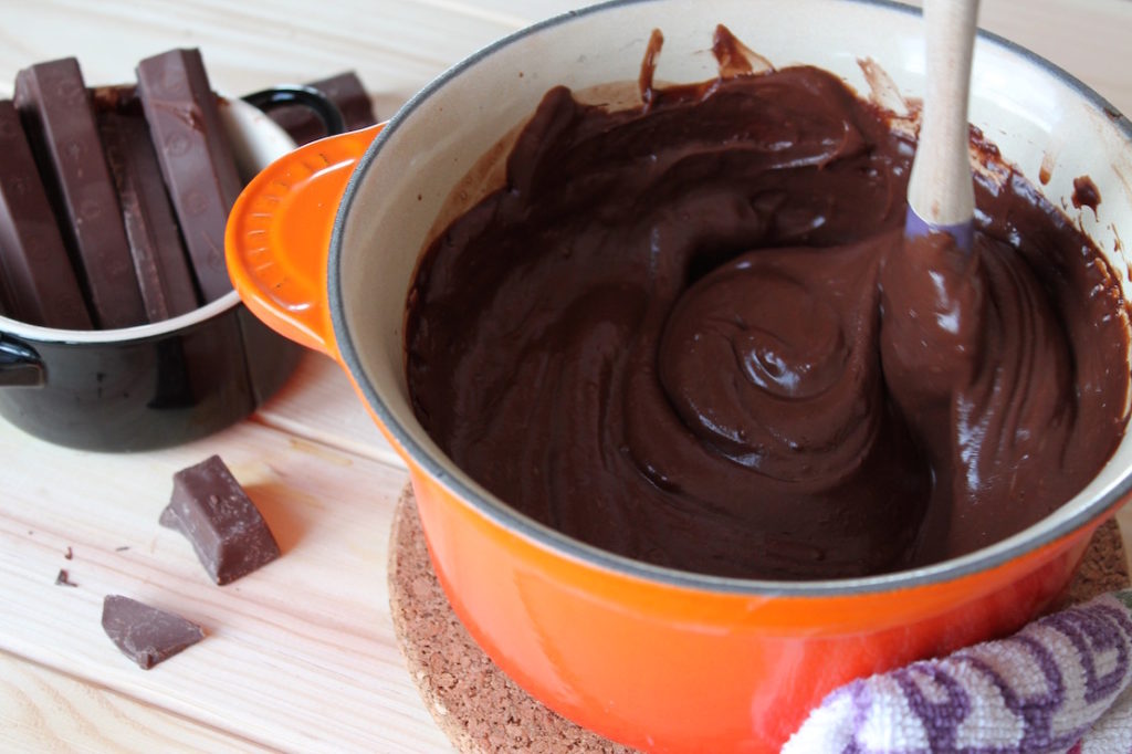 Crema pastelera de chocolate sin lactosa para rellenar postres ...