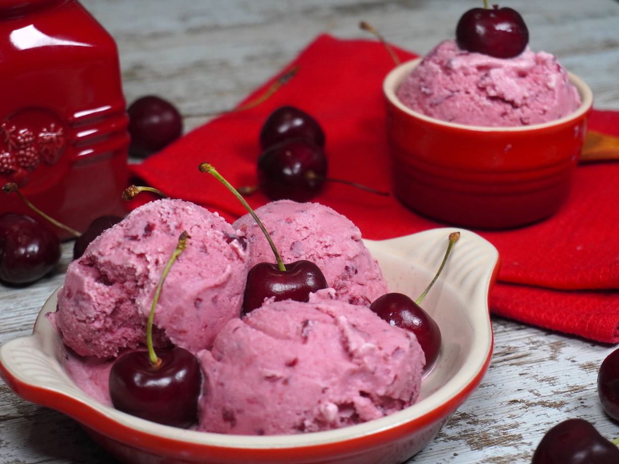 Helado de cerezas y yogur sin lactosa - Recetas sin lactosa - Orielo's ...